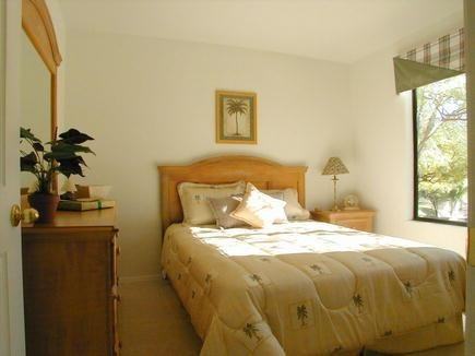 Promontory Pointe I & II Apartments - 888 E Clinton St Phoenix AZ | Zumper