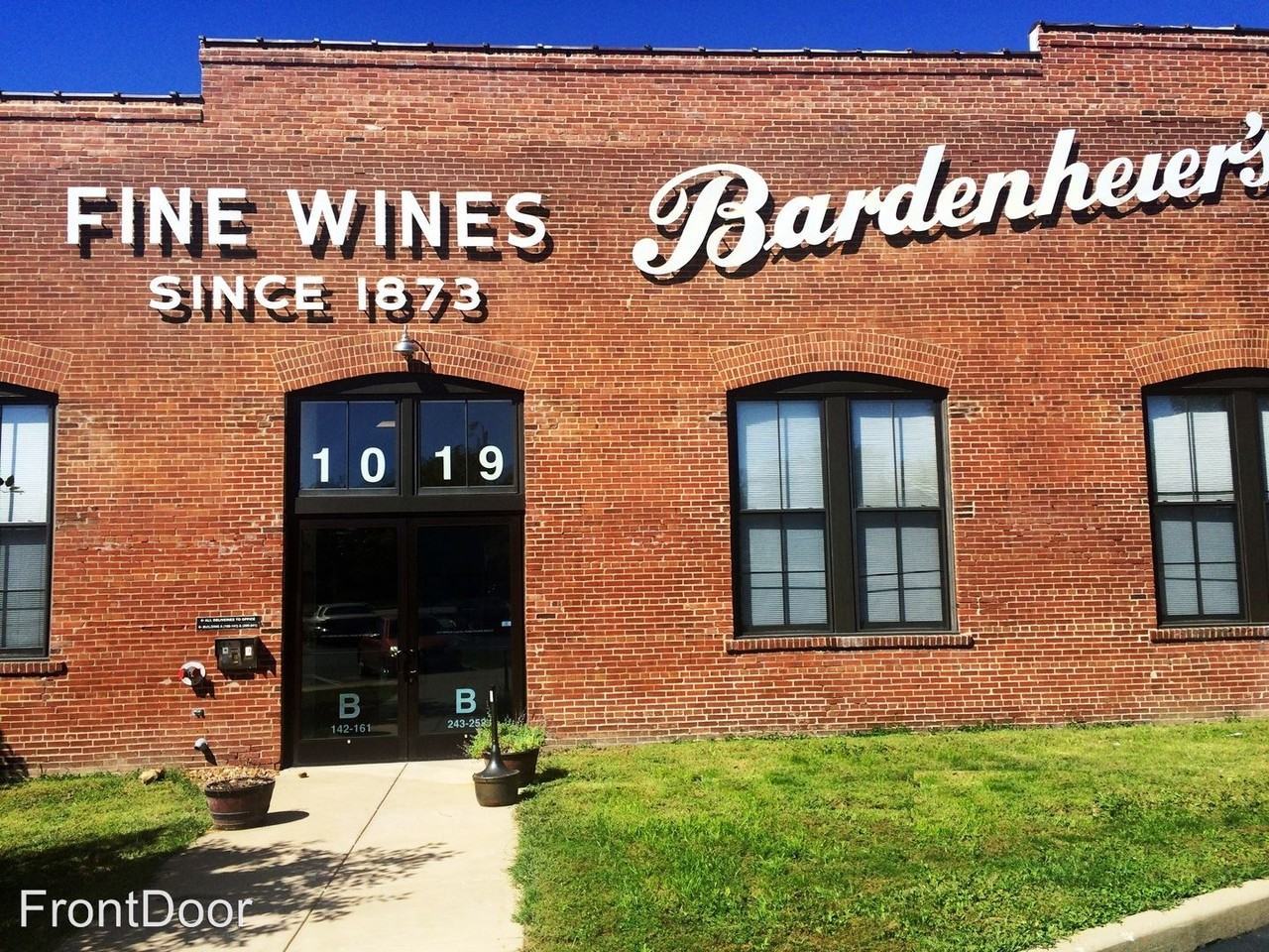 1019 N. Skinker Pkwy. Loop Lofts Apartments - St. Louis MO | Zumper