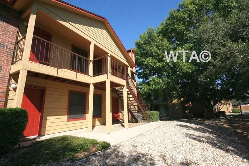 Stassney and Emerald Forest Apartments - Austin TX | Zumper