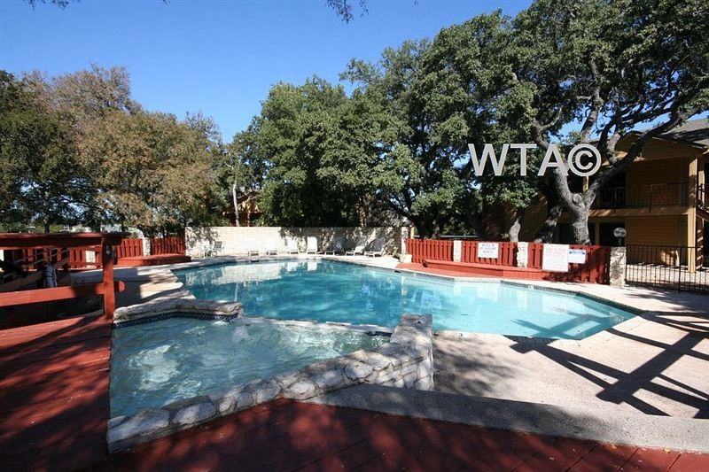 Stassney and Emerald Forest Apartments - Austin TX | Zumper