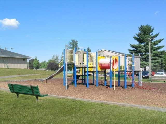 Fox Meadow Apartments & Townhomes - 100 Fox Meadow Dr Maple Shade ...