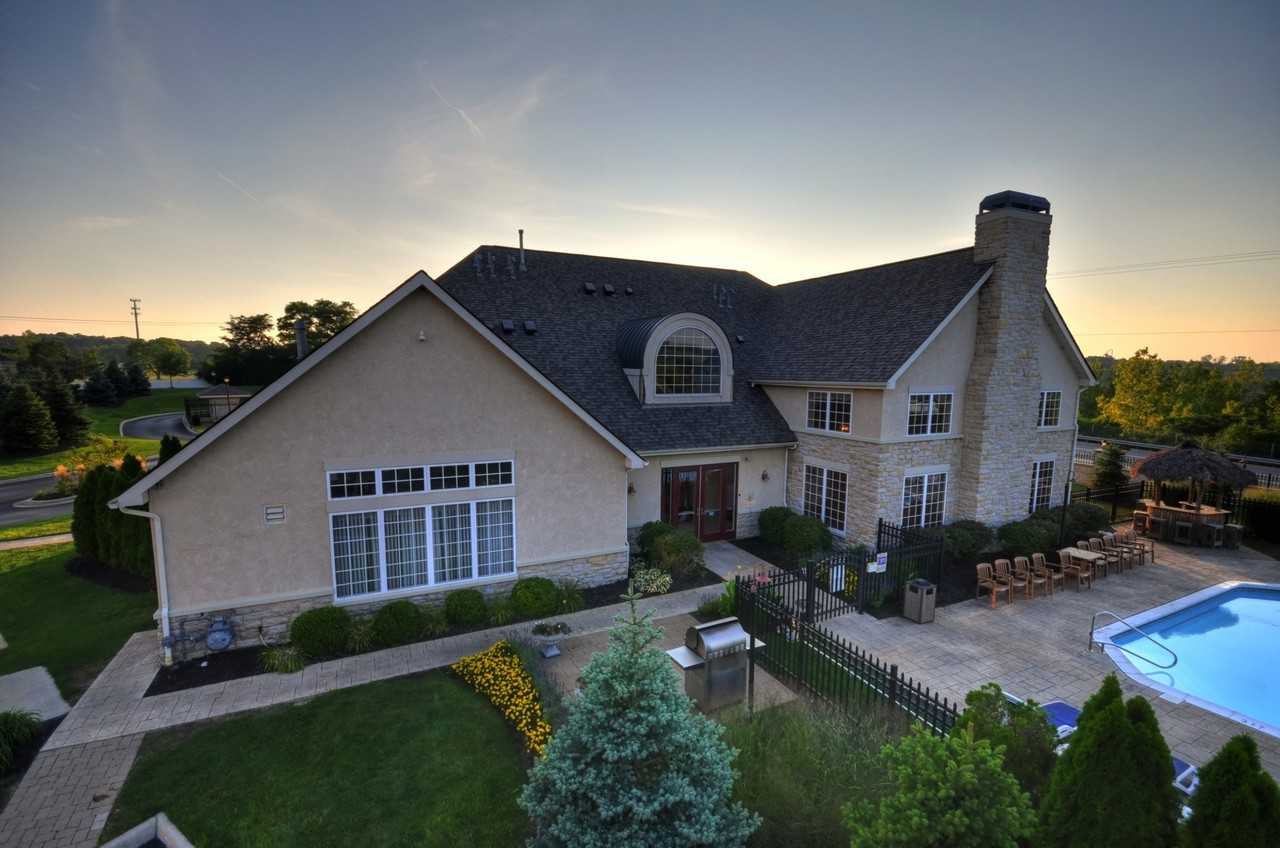 Marble Cliff Commons Apartments - 2828 Marblevista Blvd Columbus OH ...