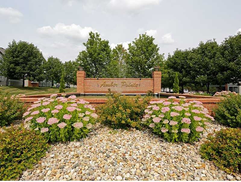 Amber Pointe Apartments - 2002 E Amber Ln Urbana IL | Zumper