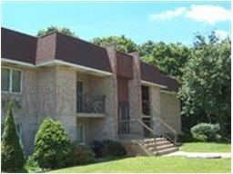 Tree Top Manor Apartments - 501 Lunar Ln Carnot-Moon PA | Zumper