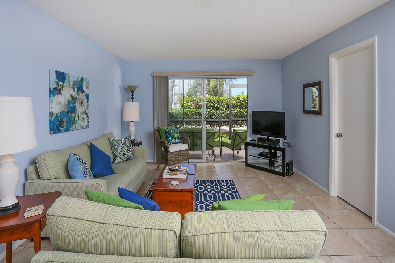 5600 Beach Way Dr, Siesta Key, FL 34242 - 3 unit Rentals - Zumper