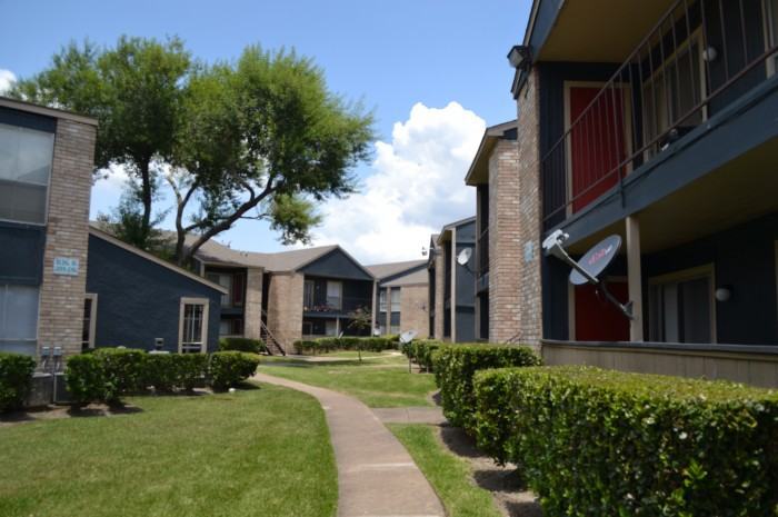 Mainridge Apartments for Rent - 2600 Westridge St, Houston, TX 77054 ...