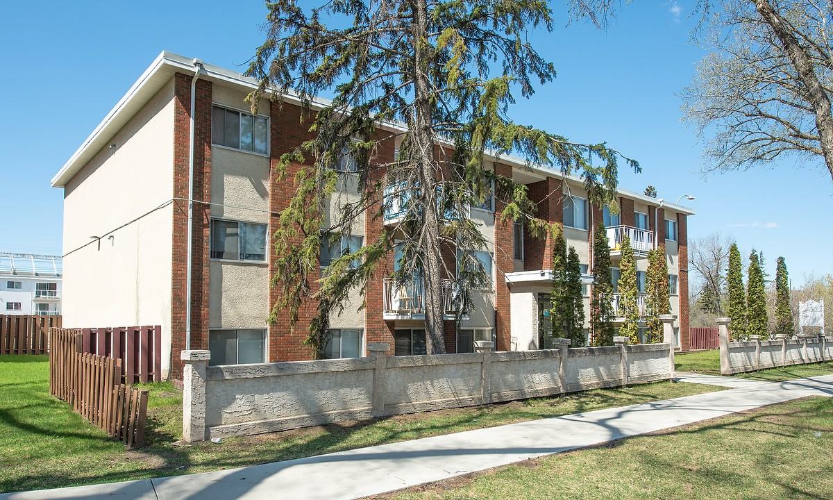 Merle Manor Apartments - 11040 83 St NW Edmonton AB | Zumper