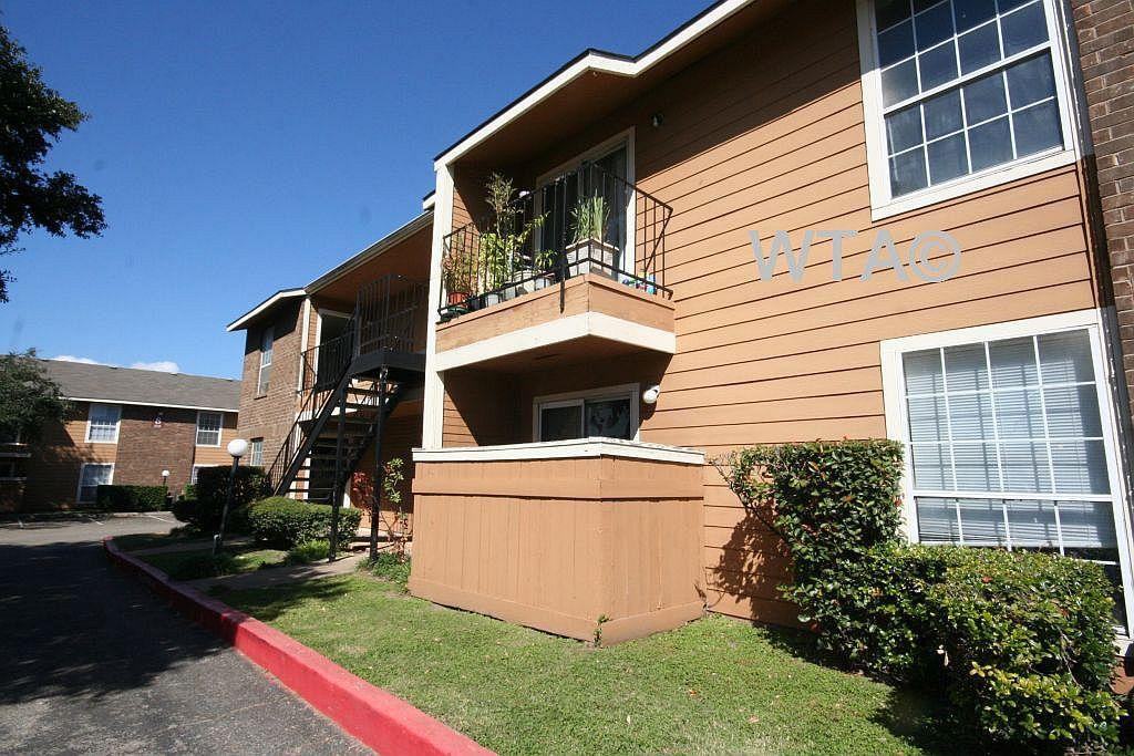 6808 S IH 35 Frontage Road, Austin, TX 78745 - 8 unit Rentals - Zumper ...