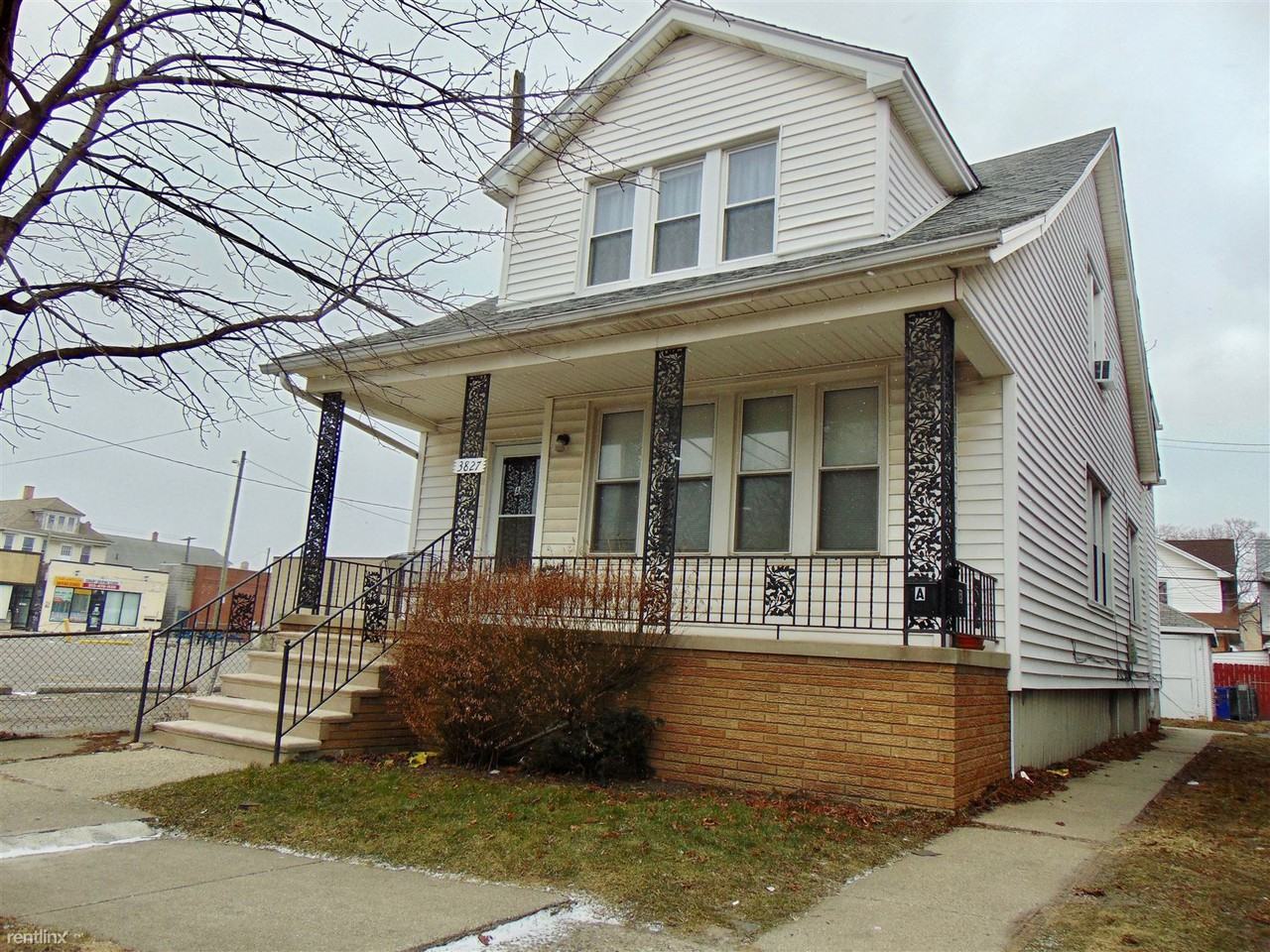 3827 Trowbridge St, Hamtramck, MI 48212 - 2 unit Rentals - Zumper Rentals