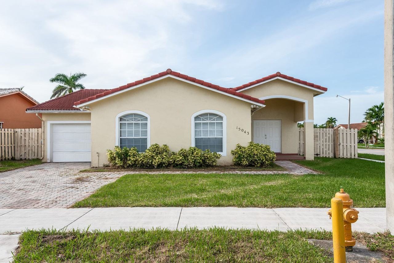 15043 Sw 171st St, Miami, FL 33187 - 4 bedroom House Rental - Zumper ...