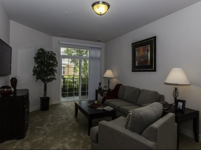 Verde at Howard Square Apartments - 7500 Hearthside Way, Elkridge, MD ...