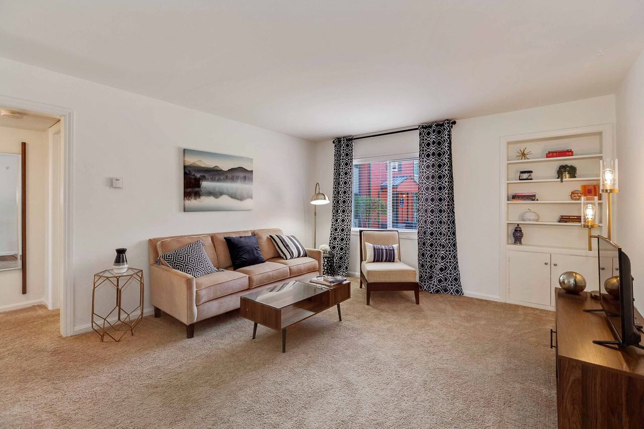 Alcove at Seahurst Apartments - 14001 Ambaum Blvd Sw Burien WA | Zumper ...