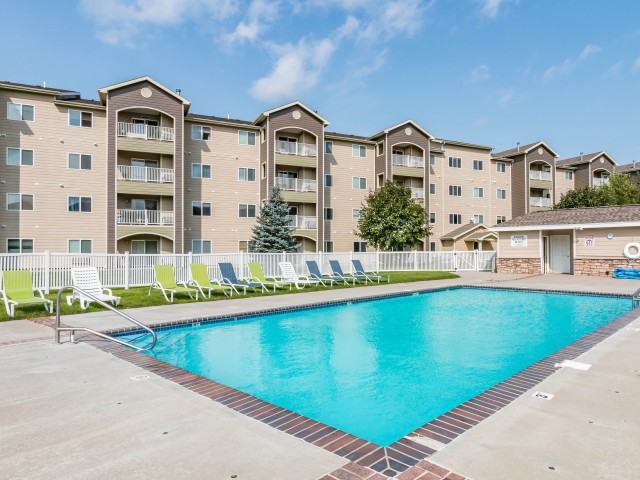 Samuelson Development Apartments - 5007 W Equestrian Pl Sioux Falls SD | Zumper