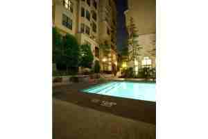 State Thomas Ravello Apartments - 2610 Allen St Dallas TX | Zumper