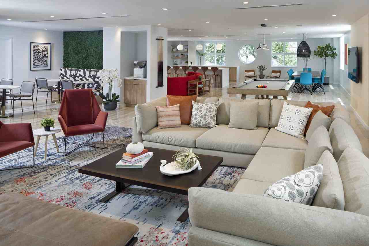 Camden Brickell Apartments - 50 Sw 10th St, Miami, FL 33130 - Zumper