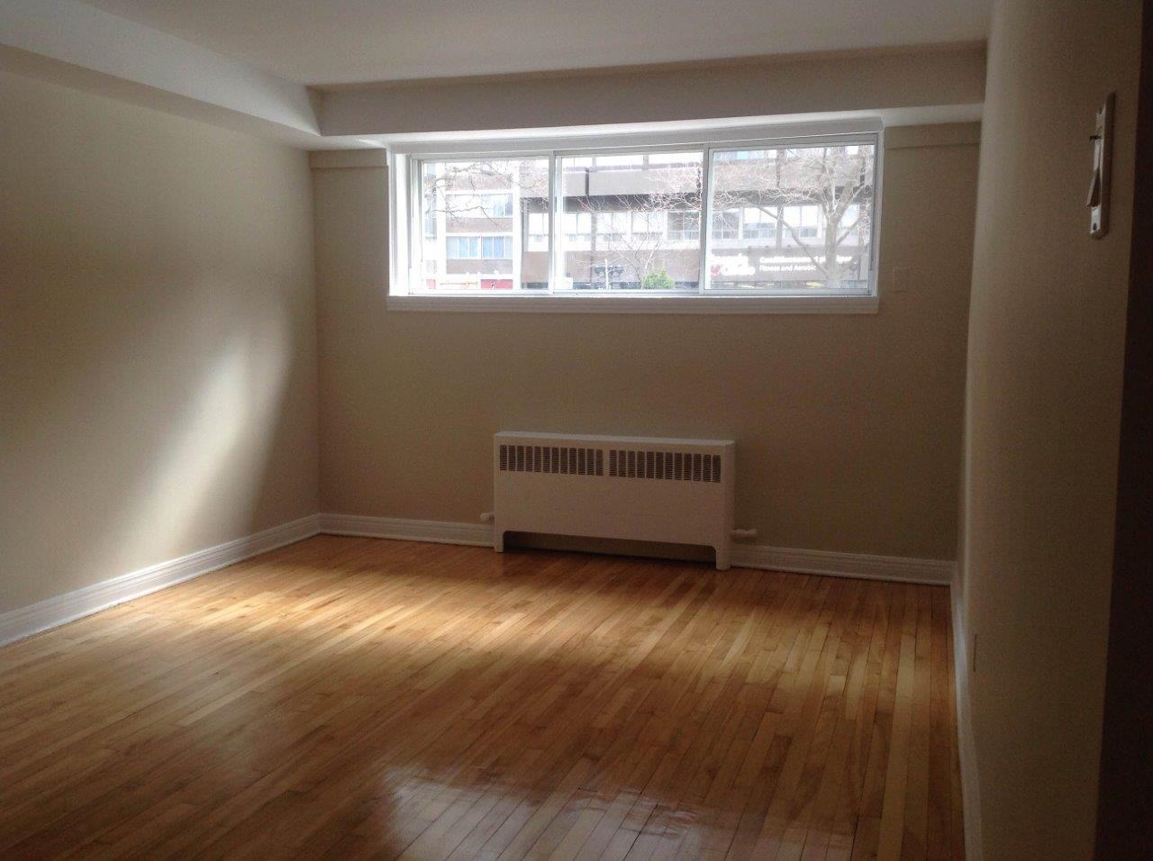 6545 Rue Sherbrooke Ouest, Montréal, QC H4B 1N2 - 1 Bedroom Apartment ...