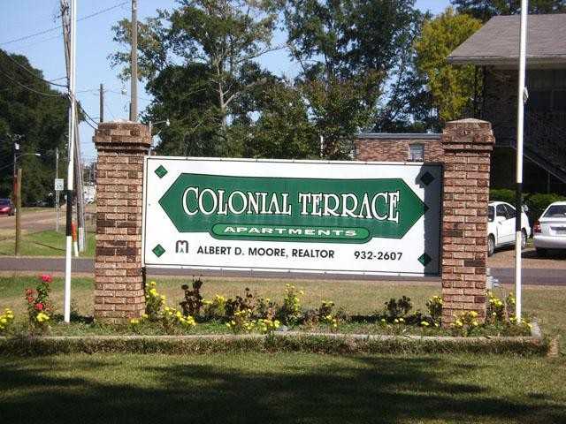 Colonial Terrace Apartments - 2603 Old Brandon Rd Pearl MS | Zumper