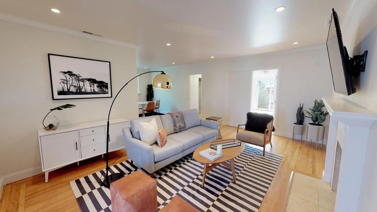 Ranch-style Hillsdale home by the Caltrain Apartments in San Mateo, CA ...