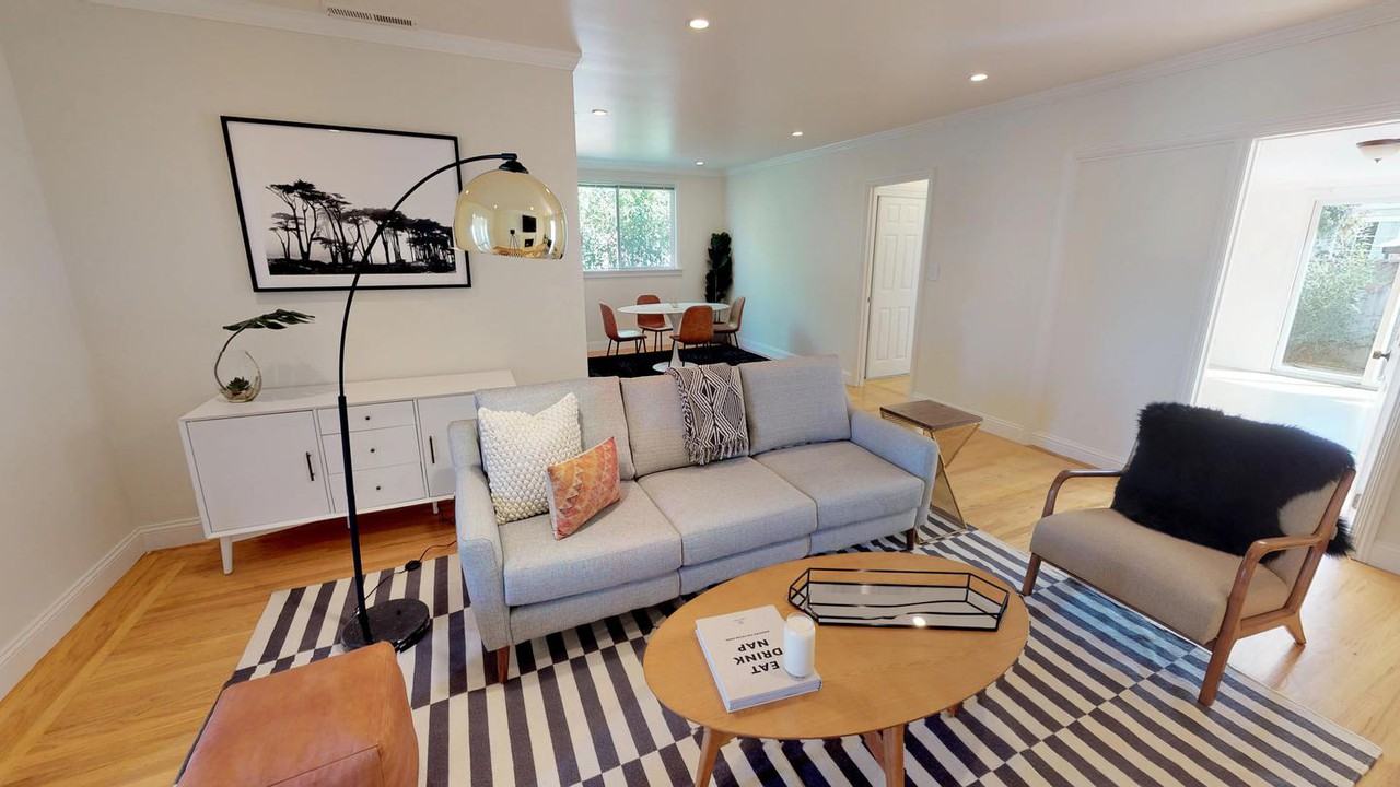 Ranch-style Hillsdale home by the Caltrain Apartments in San Mateo, CA ...