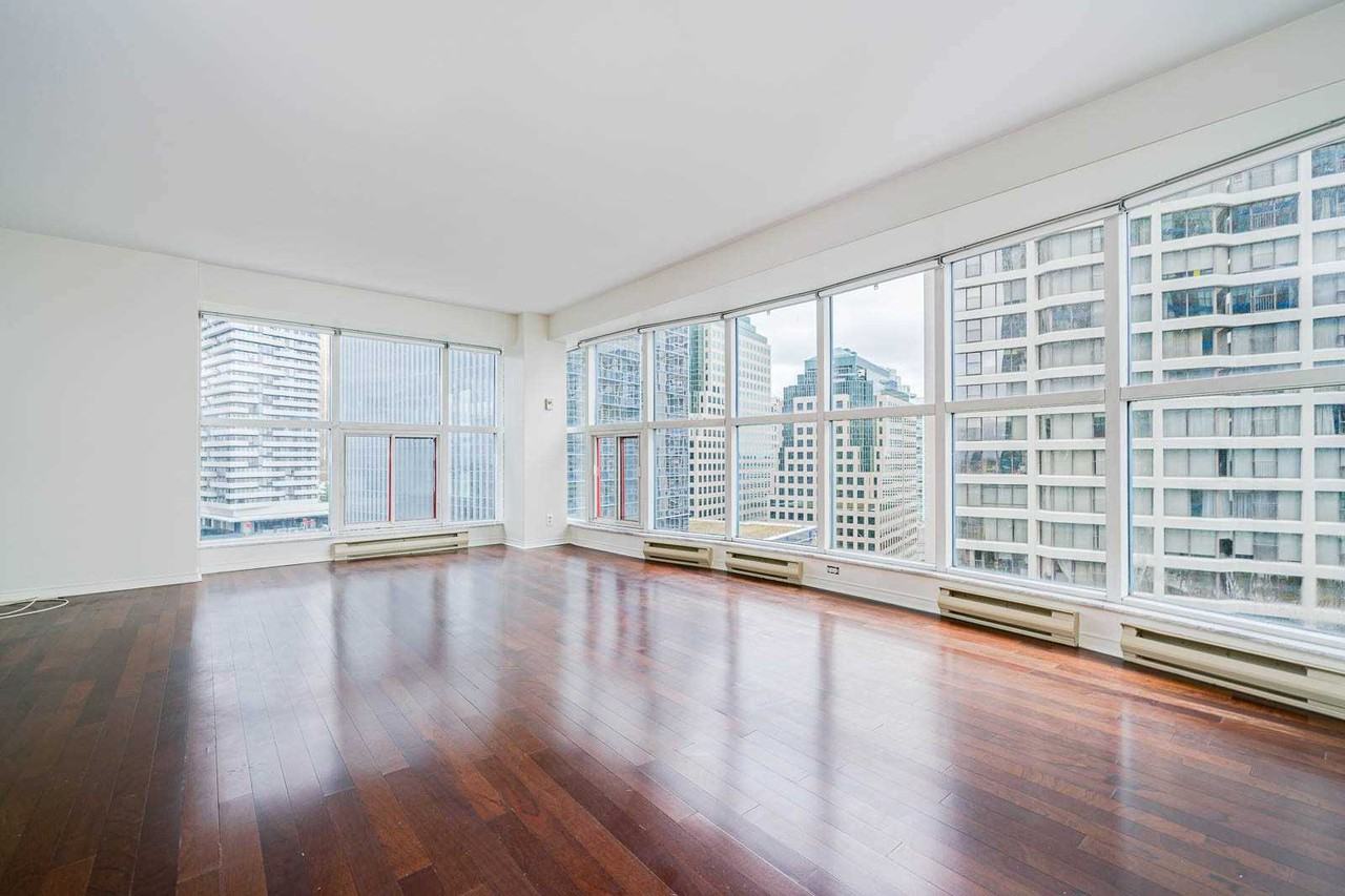 77 Harbour Square #1902x, Toronto, ON M5J 2S2 2 Bedroom Condo for ...