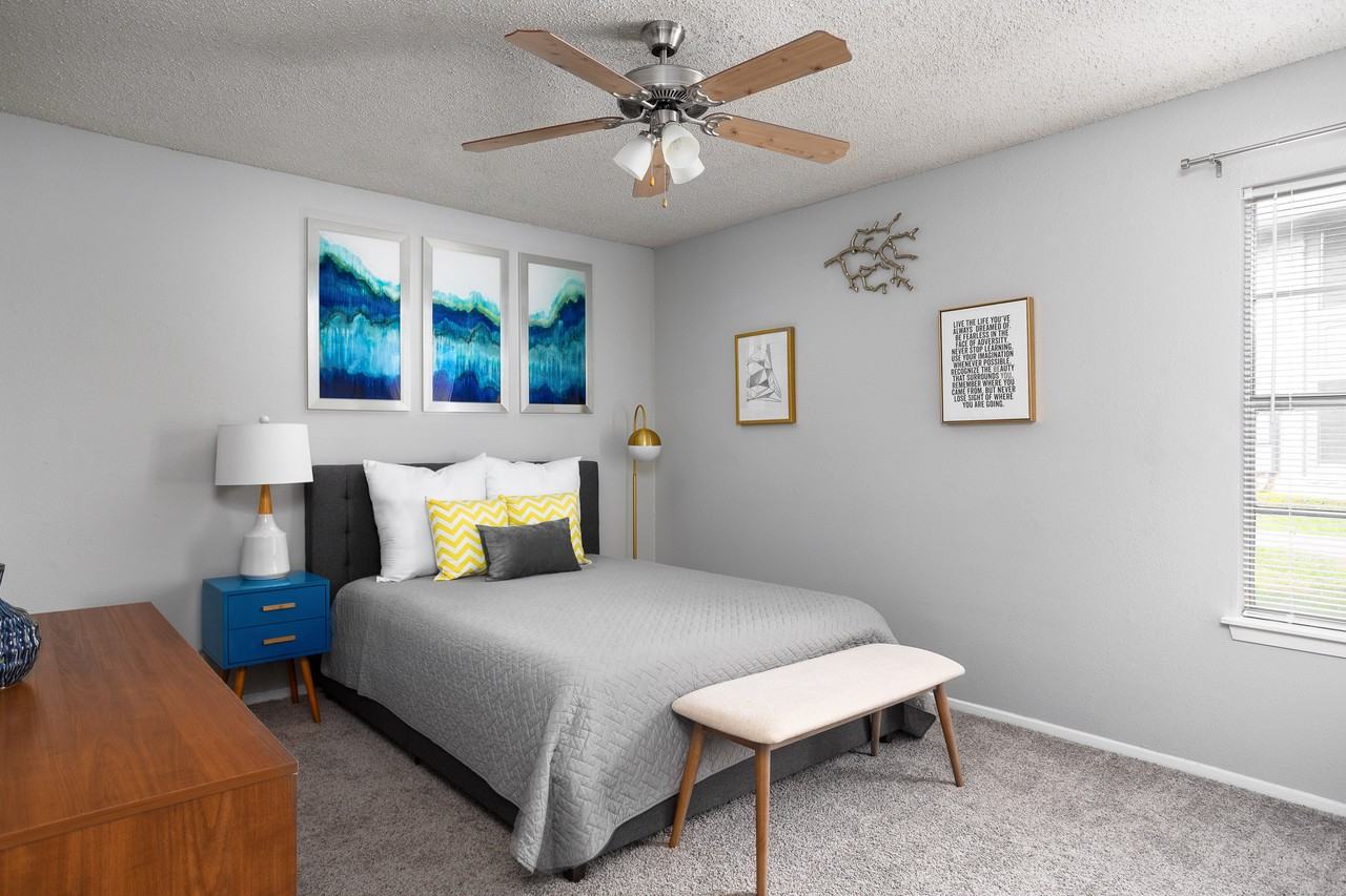 The Connally Apartments - 5300 Nw Loop 410 San Antonio TX | Zumper