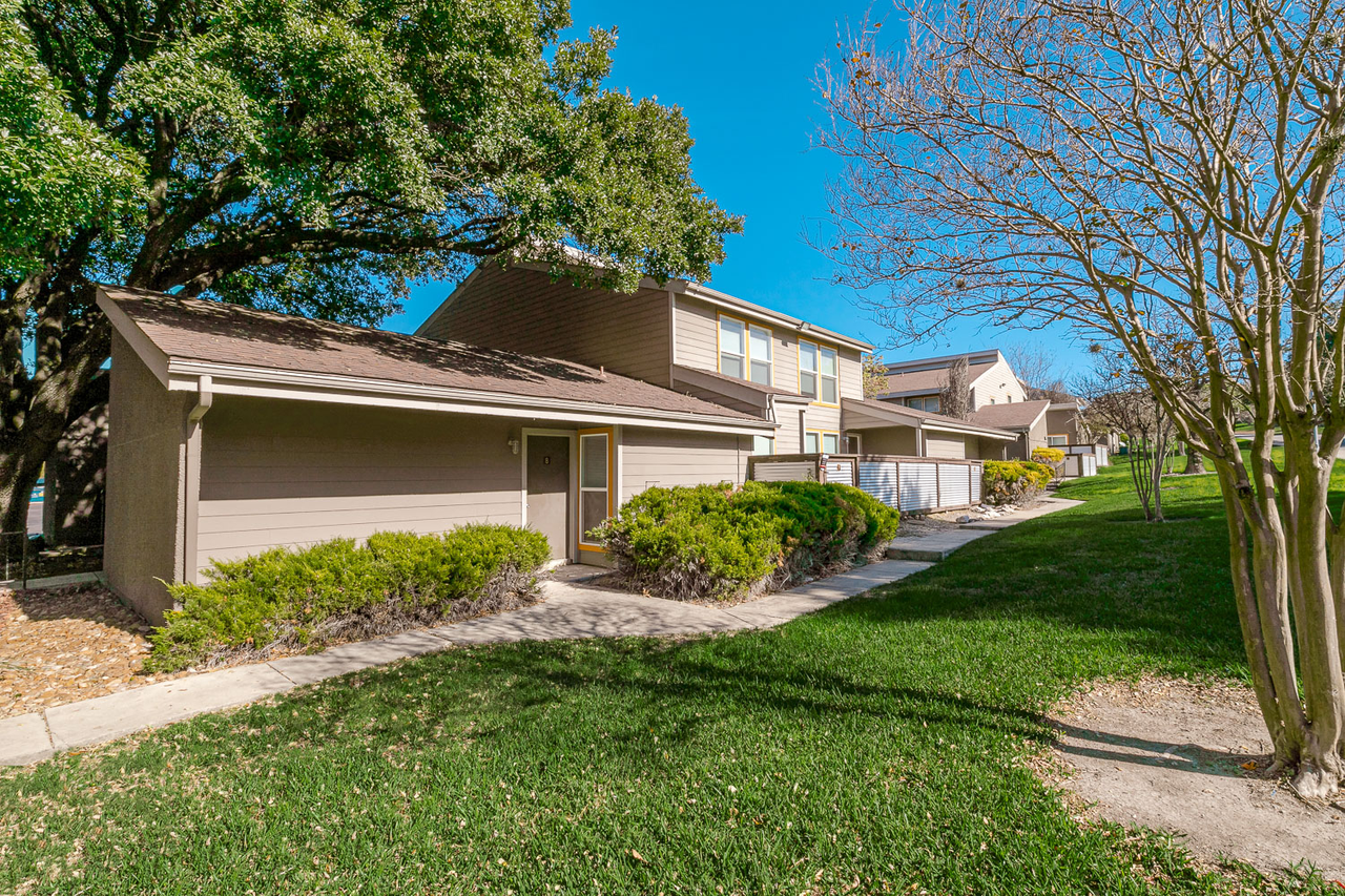 The Fredd Apartments - 9101 Dartbrook Dr San Antonio TX | Zumper