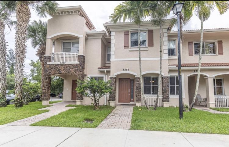 8252 Southwest 29th Street #102, Miramar, FL 33025 3 Bedroom House for ...