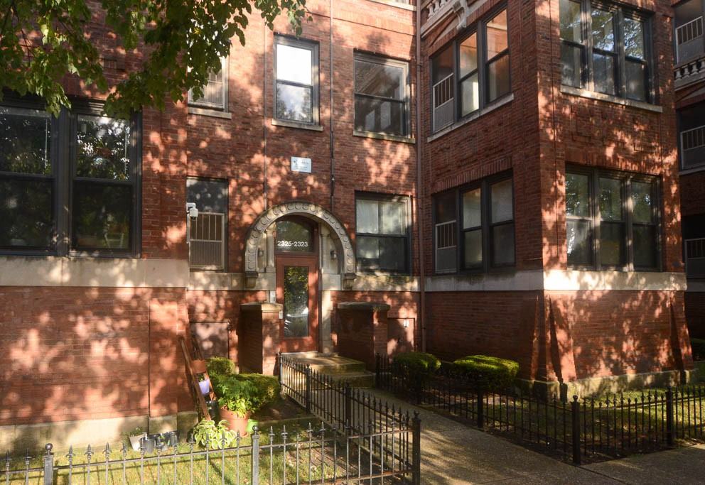 2323 N Kedzie Blvd #2, Chicago, IL 60647 - 3 Bedroom Apartment for Rent ...