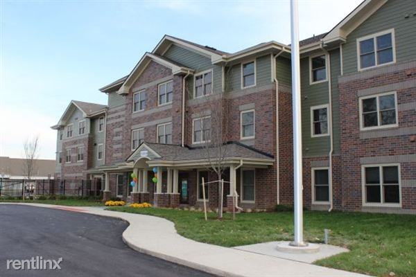 Pontiac Village Estates Co-op Senior Apartments - 1200 Colony Lane ...