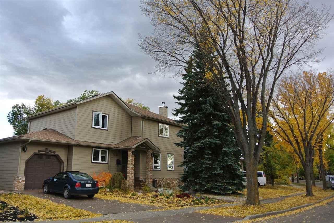 5911 110 St NW, Edmonton, AB T6H 3E3, Canada - Zumper Rentals