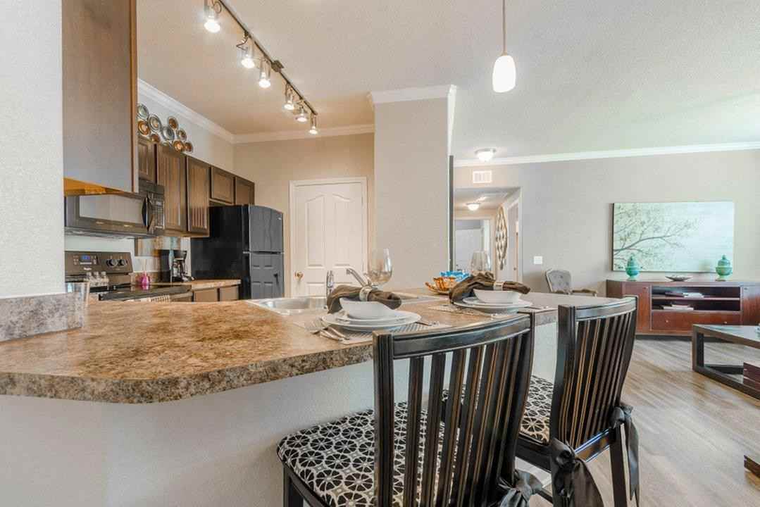 Park at Briggs Ranch Apartments - 5525 Mansions Blfs San Antonio TX ...