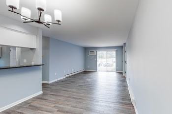 Whitnall Pointe Apartments - 10528 W Cortez Cir Franklin WI | Zumper