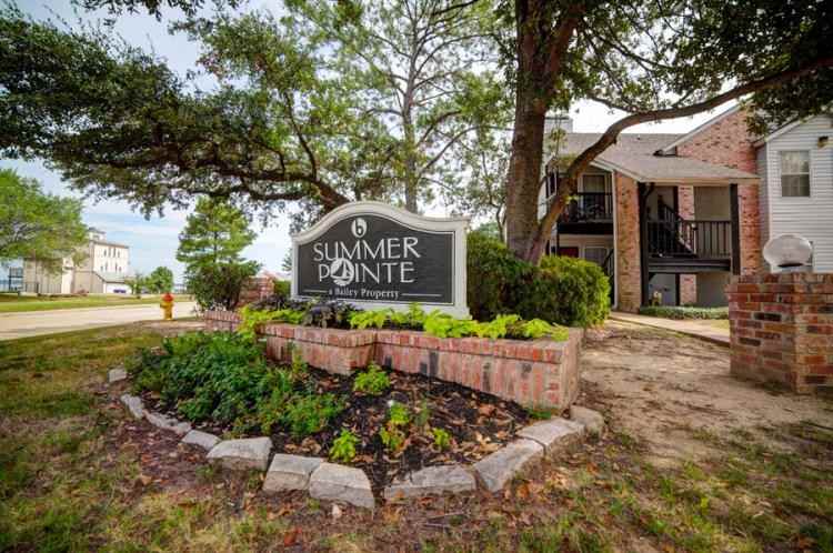 Summer Pointe Apartments - 5720 S Lakeshore Dr Shreveport LA | Zumper
