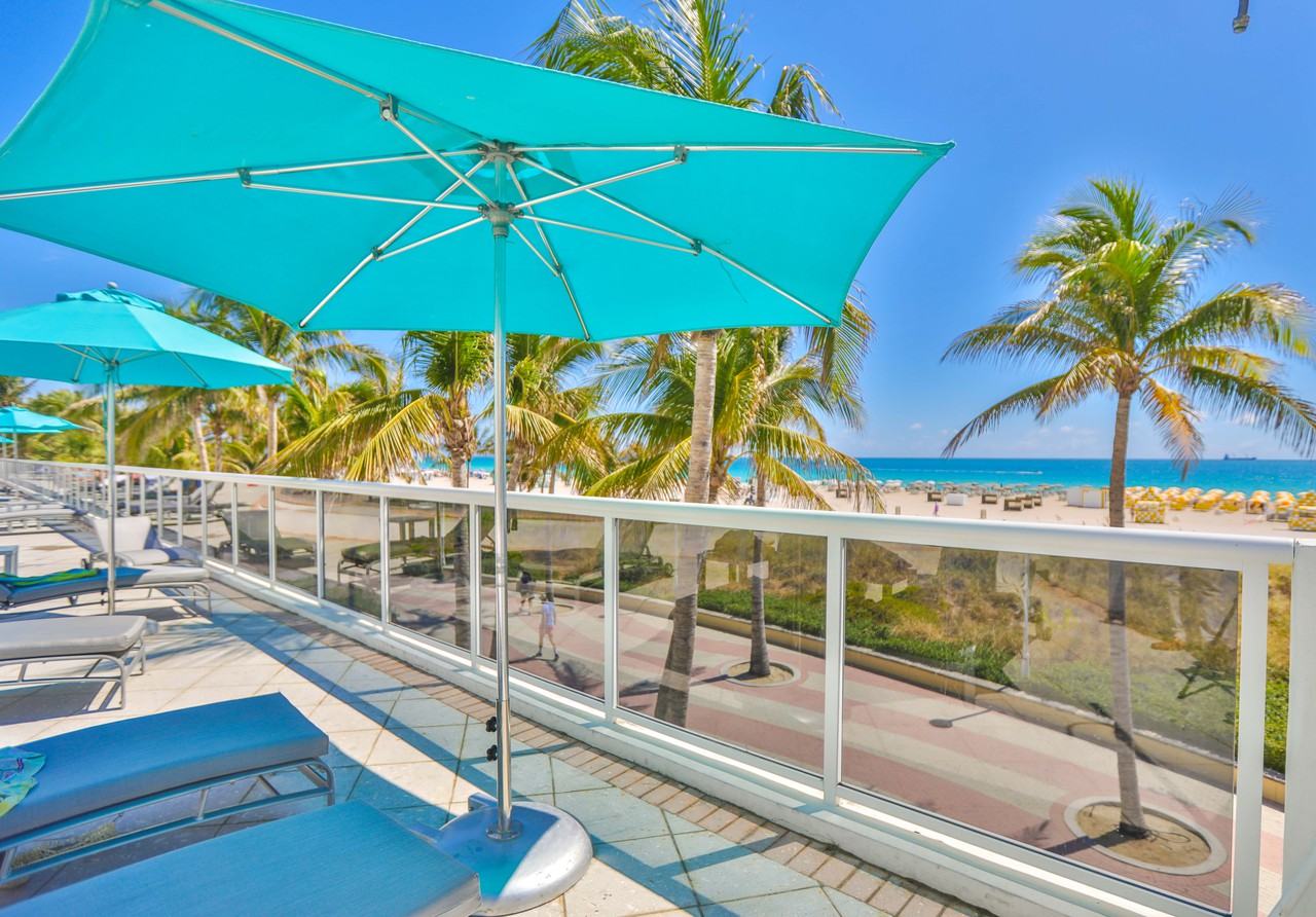 Decoplage Apartments - 100 Lincoln Road #901 Miami Beach FL | Zumper ...