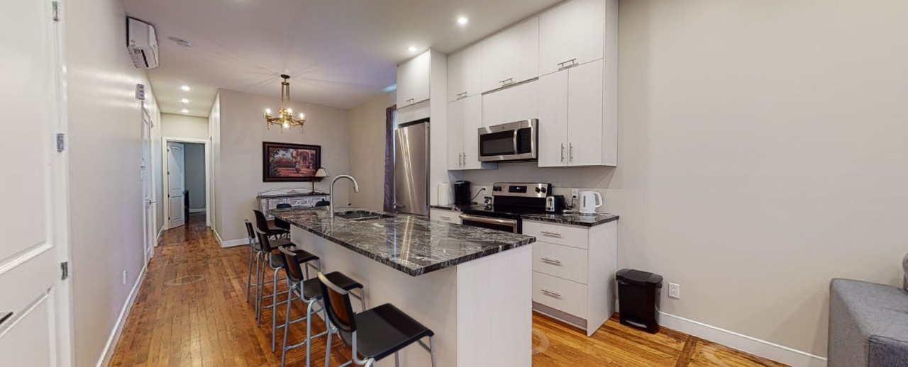 St Joseph Apartments - 118 Boulevard Saint Joseph Ouest #118B Montréal ...