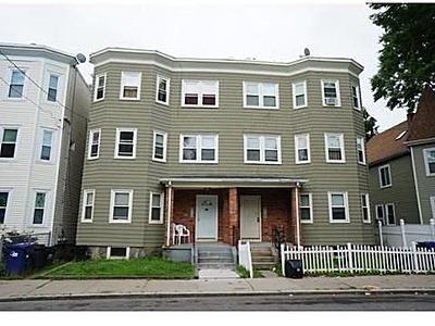 84 Spencer Ave #2, Chelsea, MA 02150 3 Bedroom Apartment for $1,595 ...