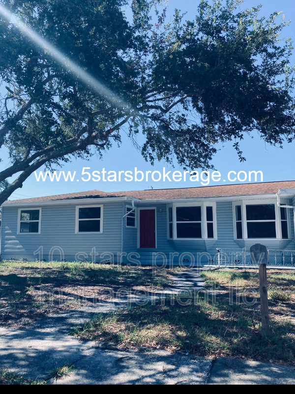 5024 St Petersburg, FL 33707 - 3 unit Rentals - Zumper Rentals