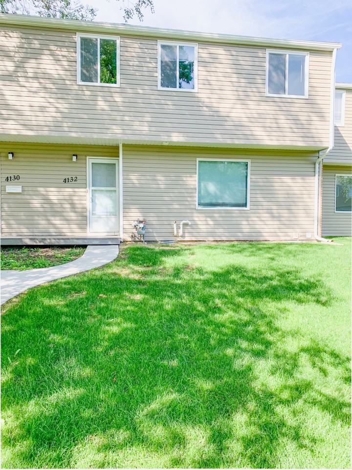 4118 Castle Road Apartments - 4118 Castle Rd Regina SK | Zumper