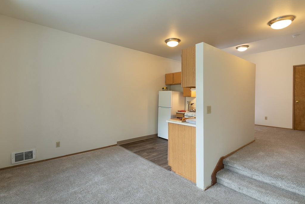 Vine Court Apartments - 103 Vine St Seattle WA | Zumper