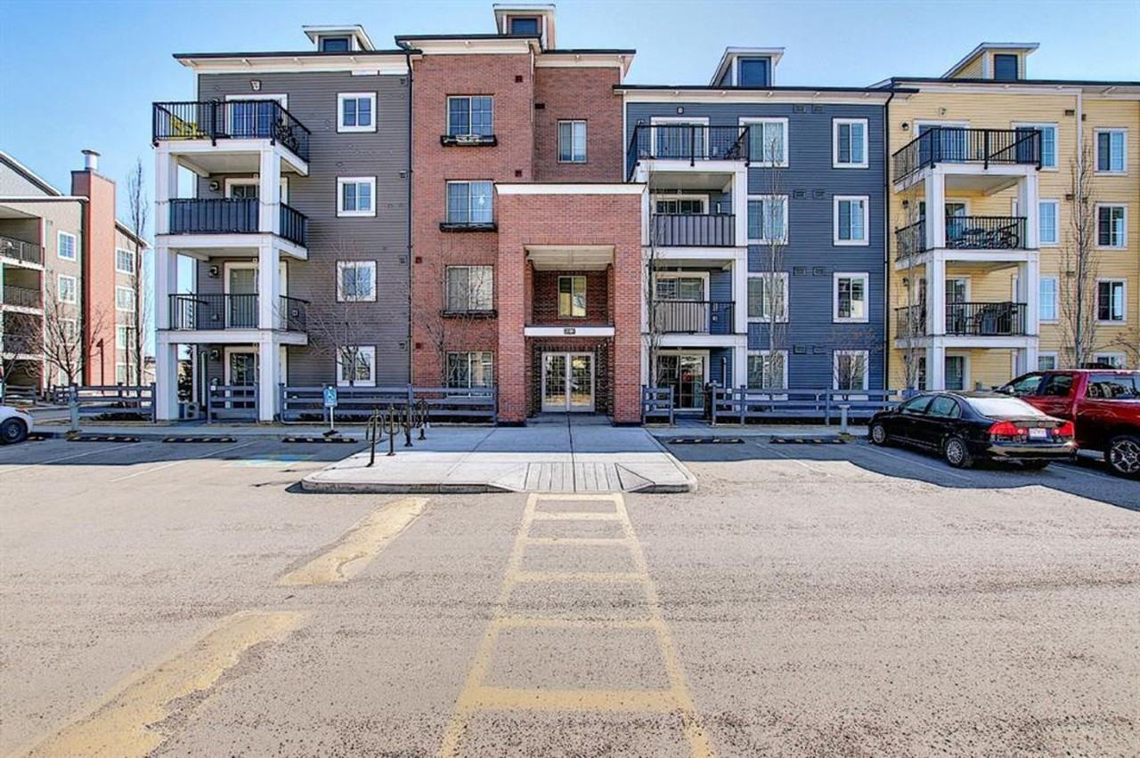 Beautiful 2 Bed + 2 Bath Condo / Copperfield Park III / Convenient ...