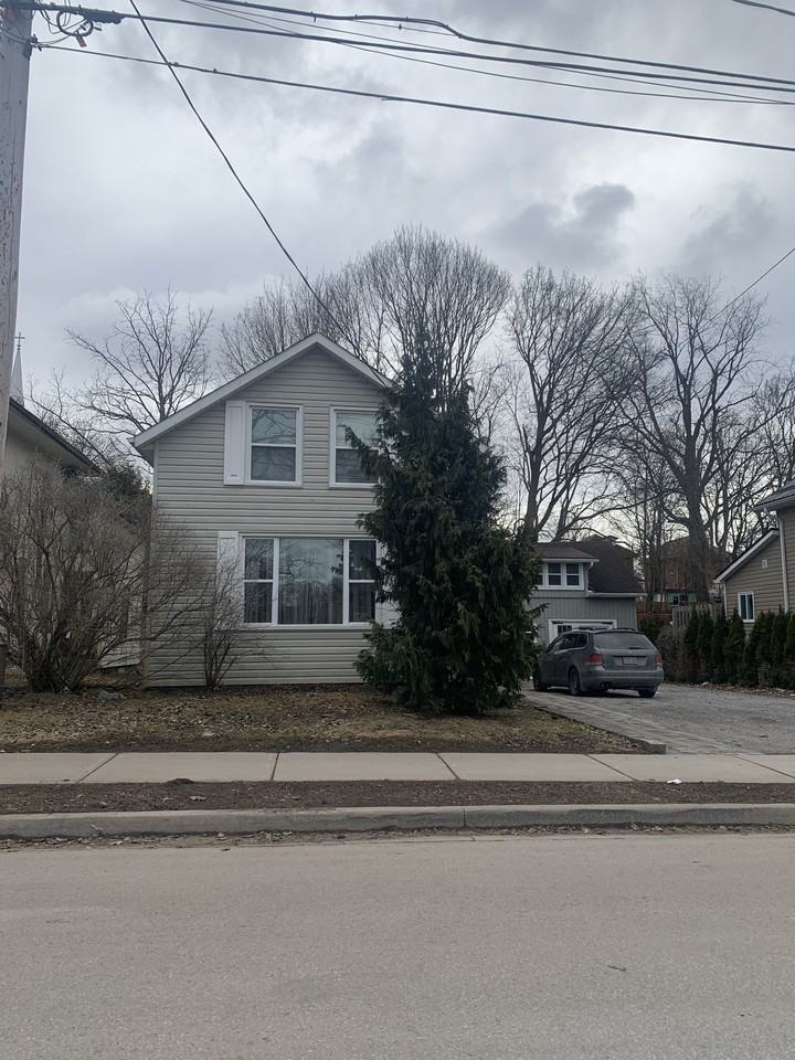 25 Ridout Apartments - St Lawrence St & Ridout St #1 Kawartha Lakes ON ...