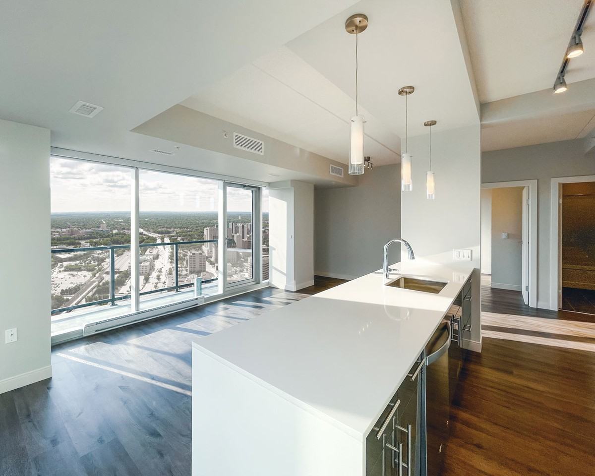 300 Main Apartments in Downtown Winnipeg, Winnipeg, MB R3C 1E1 - Zumper