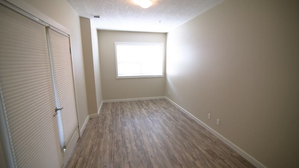 The Residences of 104th Apartments - 11230 104 Ave Nw, Edmonton, AB T5K ...