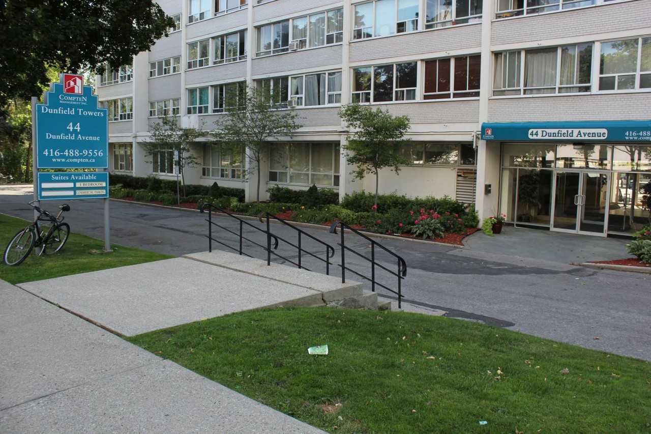 Dunfield Tower Apartments - 44 Dunfield Ave Toronto ON | Zumper