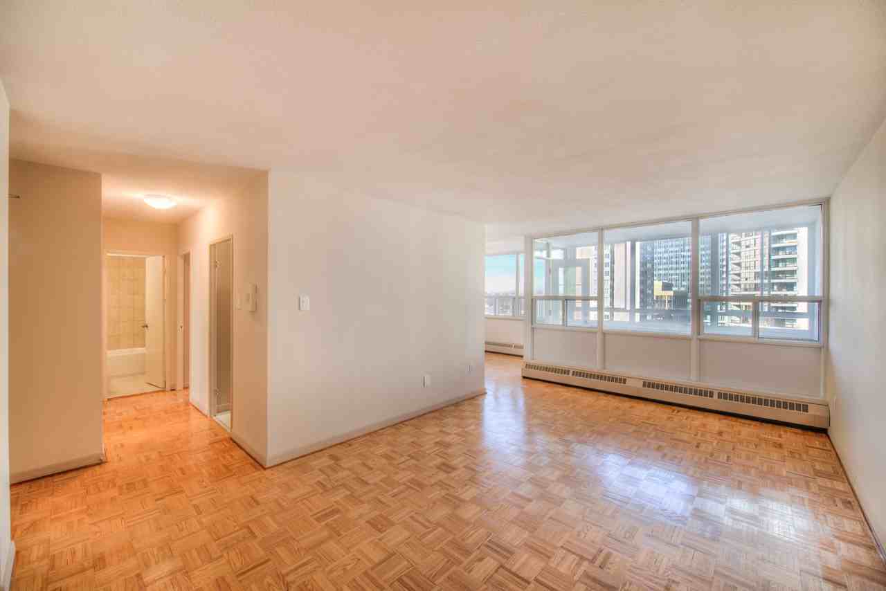 Dunfield Tower Apartments - 44 Dunfield Ave Toronto ON | Zumper