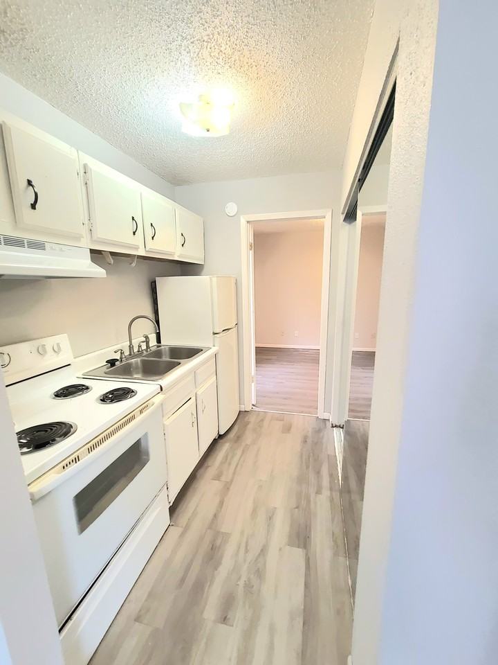 162 S Dipper Ln, Decatur, IL 62522 - 4 unit Rentals - Zumper