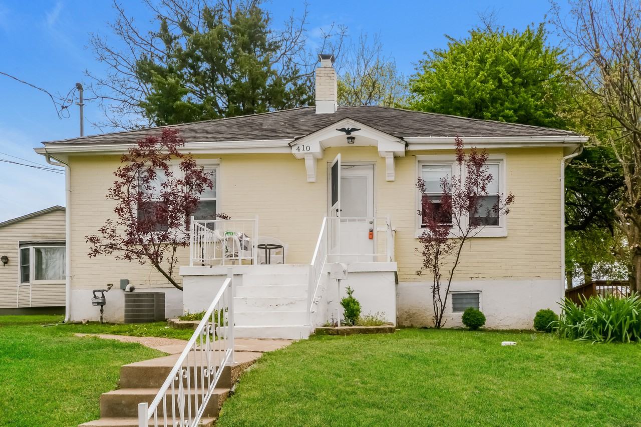 410 W Ripa Ave, Saint Louis, MO 63125 - 2 bedroom House Rental - Zumper