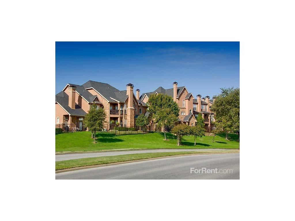 Archstone at MacArthur Apartments - 1100 Hidden Ridge Drive, Irving, TX ...