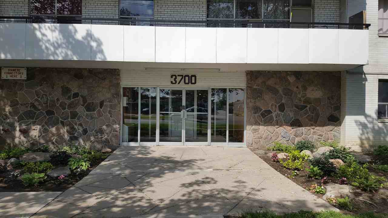 Keele Apartments - 3700 Keele St Toronto ON | Zumper