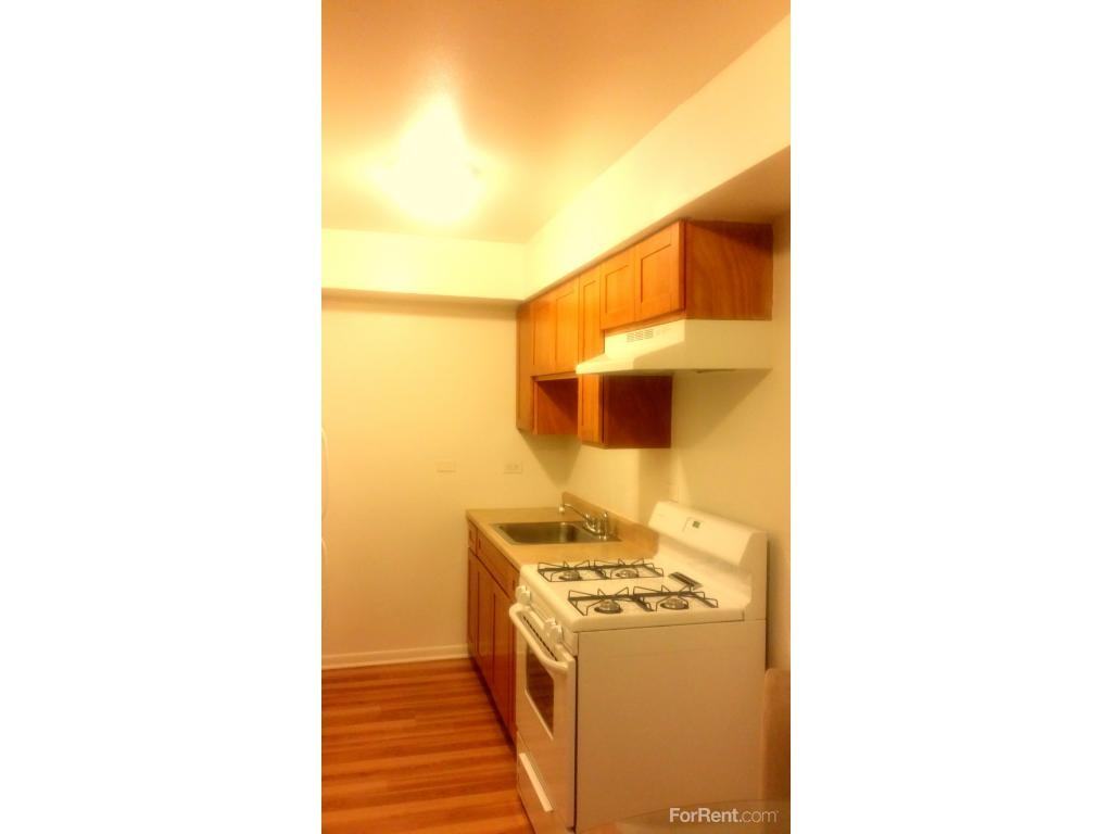 Blue Station Apartments - 2130 W 122nd St Blue Island IL | Zumper